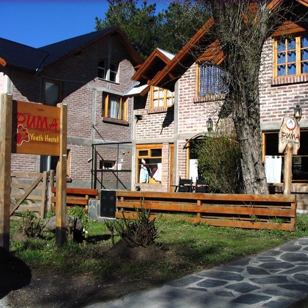 PUMA YOUTH HOSTEL - Turismo Neuquen
